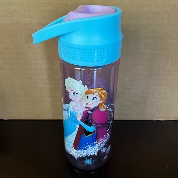 Zak | Dining | Zak Disney Frozen Elsa Anna Sisters Forever Water Bottle ...